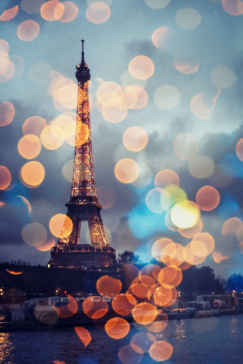 Paris, a city of light, why? Culture Minute G' - Blog Secret de Paris ...
